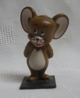 Stuff U Crave - Character Collectibles - Tom and Jerry